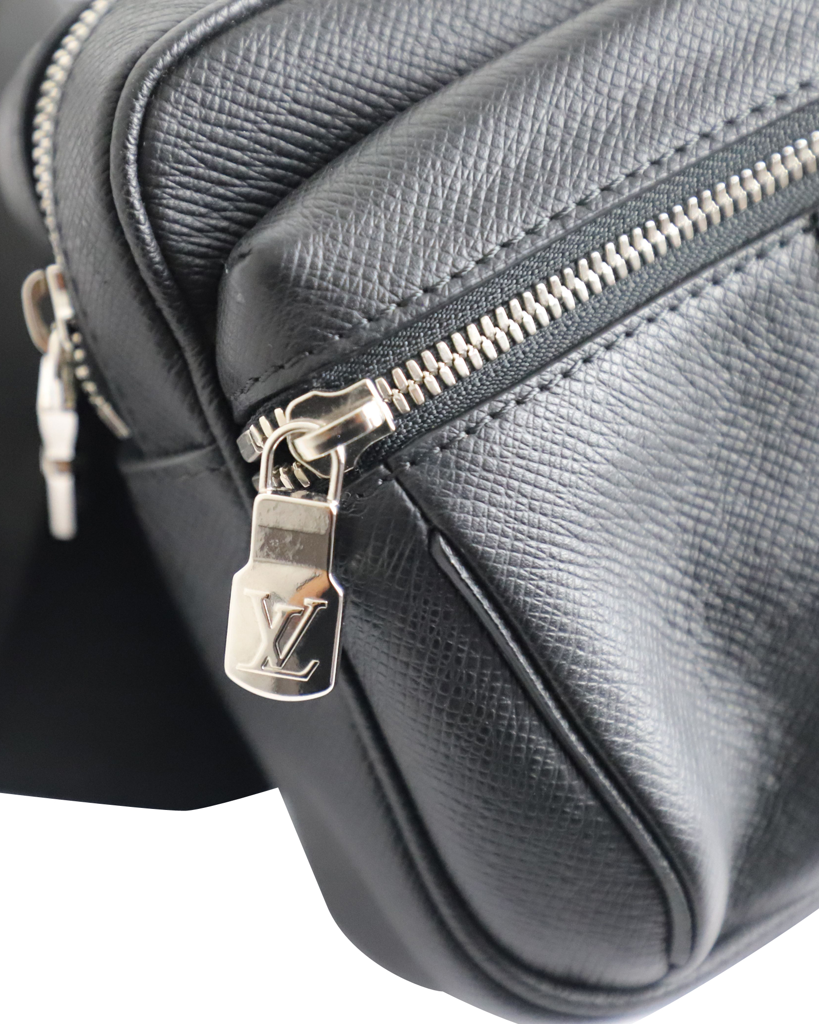 Louis Vuitton Outdoor BumBag in Black Taiga Leather