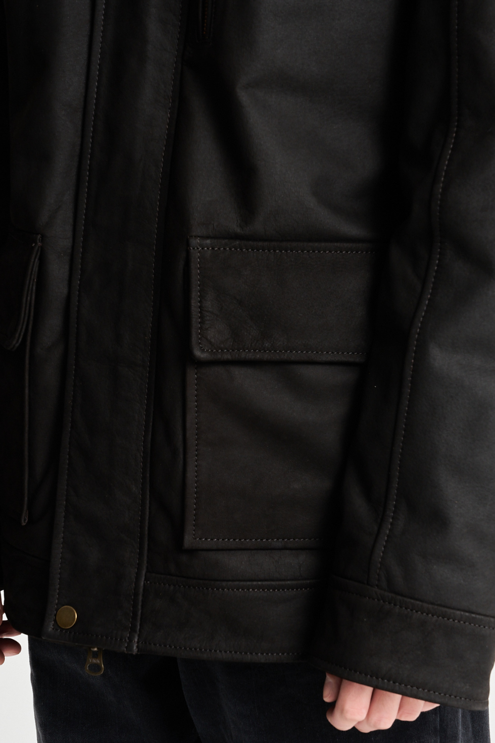 BARNEY&TAYLOR Buffalo Leather Coat