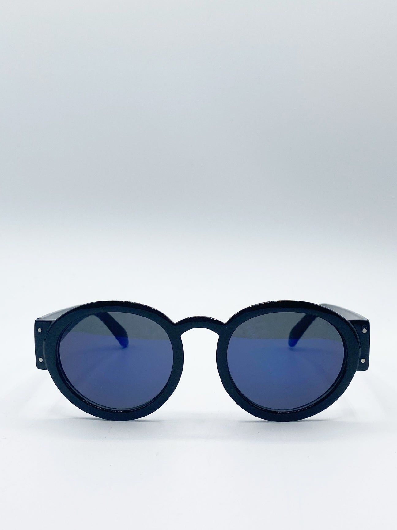 Black Round Sunglasses with Blue Tinted Lenses